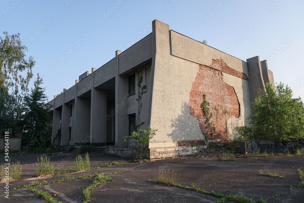 Ruins of abandoned buildings in 1986. Soviet architecture in Chernobyl ...