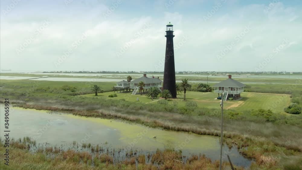 Vidéo Stock Bolivar Peninsula, Texas, USA. 1 May 2020. Aerial over a ...