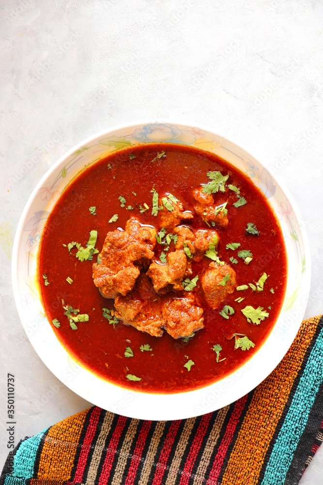 Kolhapuri Mutton Tambda Rassa