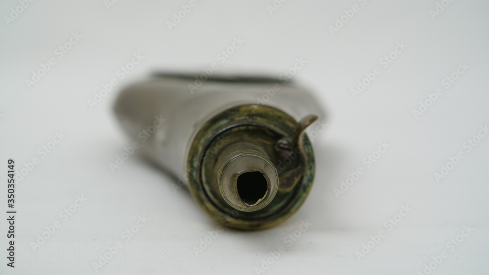 Early 19th Century antique brass and copper powder-flask (circa 1820 ...