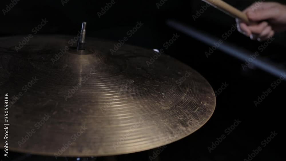 Vidéo Stock Playing hi-hat musical instrument. Hands of musician ...