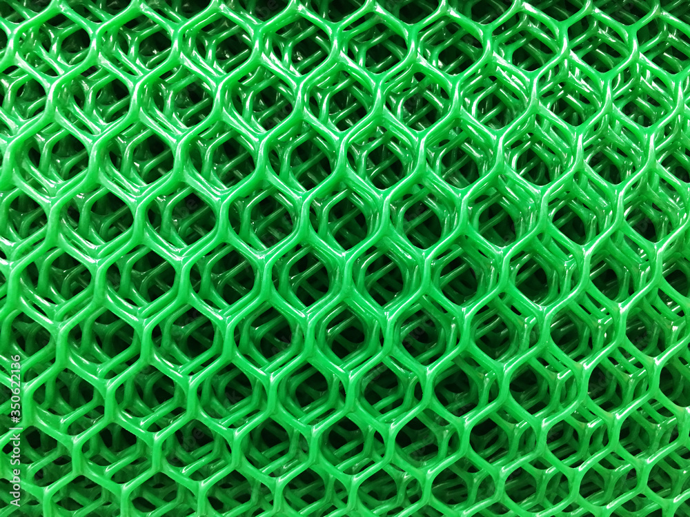 Foto de green plastic , The wire mesh fence, Roll of steel wire mesh ...