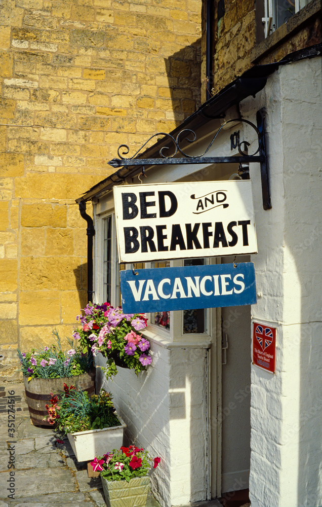 Broadway, England (UK)-CIRCA 1985: Traditional Bed and Breakfast sign ...
