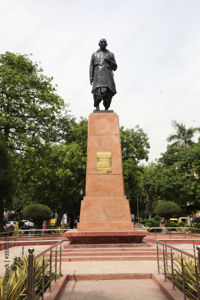 Statue of Sardar Vallabhbhai Patel at Patel Chowk, in New Delhi, India ...