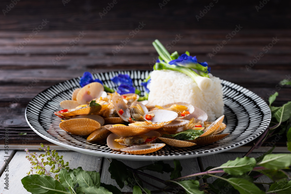 Stir fried Spicy Clam (Surf clam, Short necked clam, Carpet clam, Venus ...
