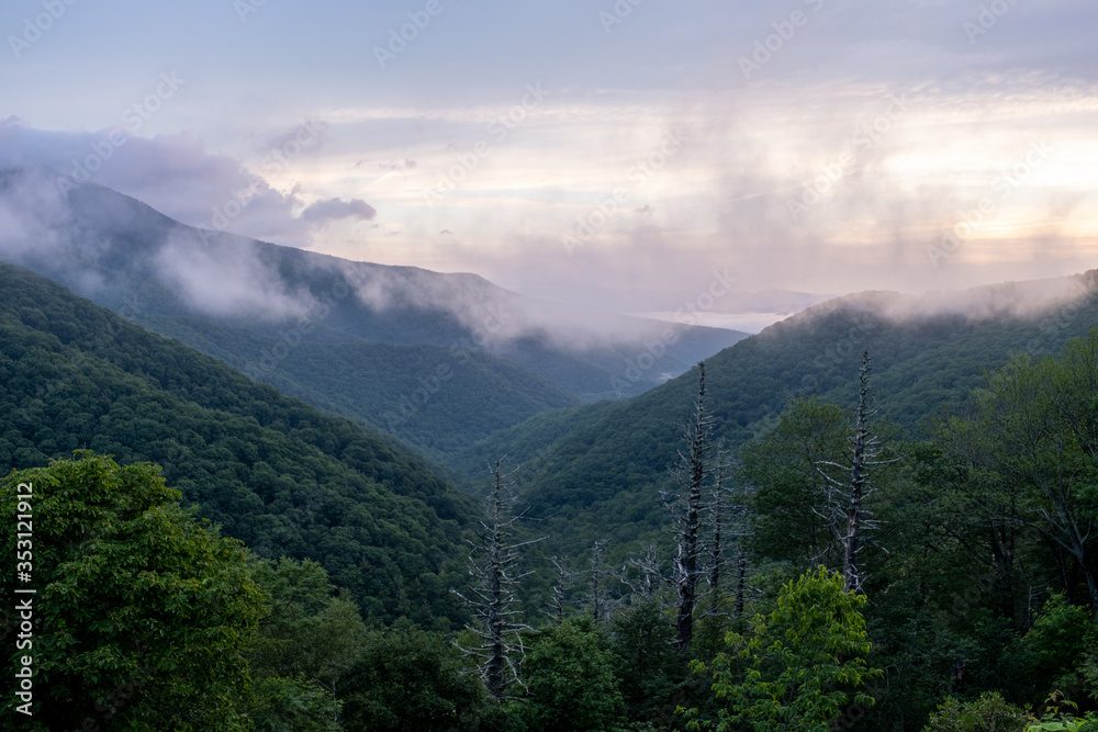 Scenic sunrise view of the Blue Ridge Mountains near Asheville, North ...