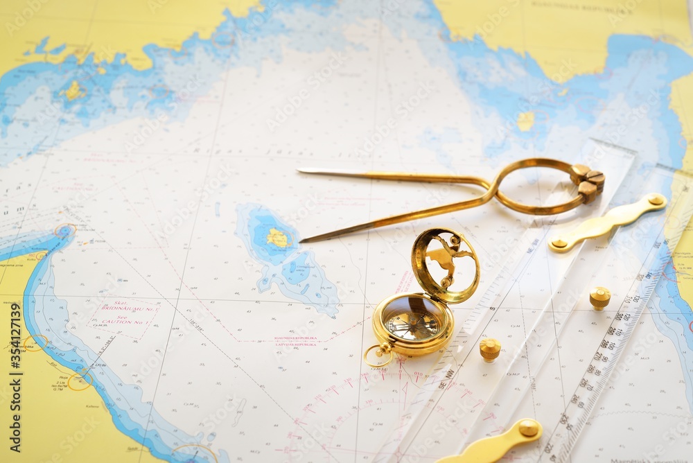 Retro styled golden compass (sundial), antique vintage W & HC 6" brass ...