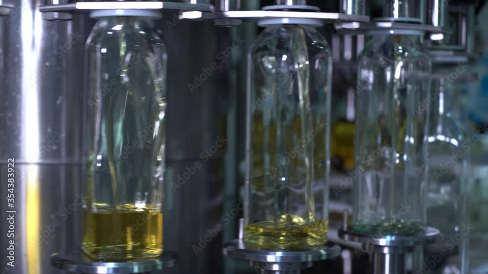 Video of the automatic filling system that allows the oil to be filled ...