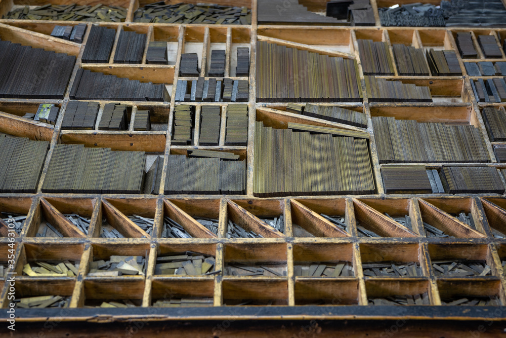 Printing furniture with drawers full of typefaces ready to be used ...