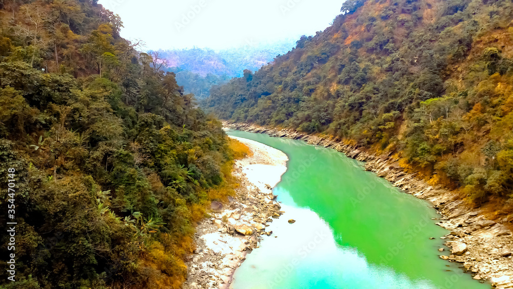 Teesta river flows bitween two mountain, siliguri tourism, Sevoke ...