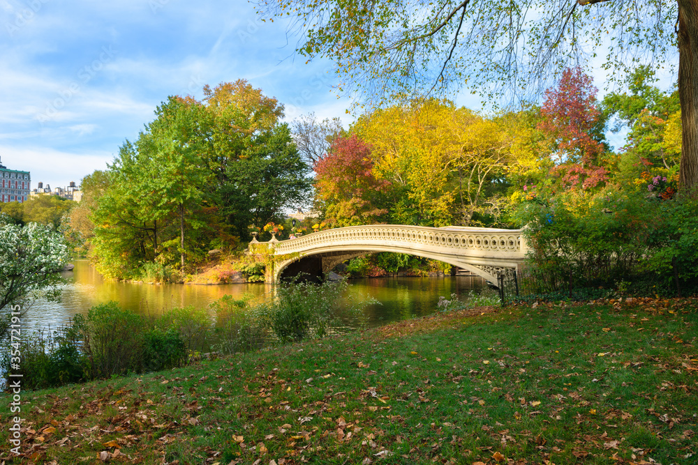 Bow Bridge in Central Park, one of the most famous park in the world ...