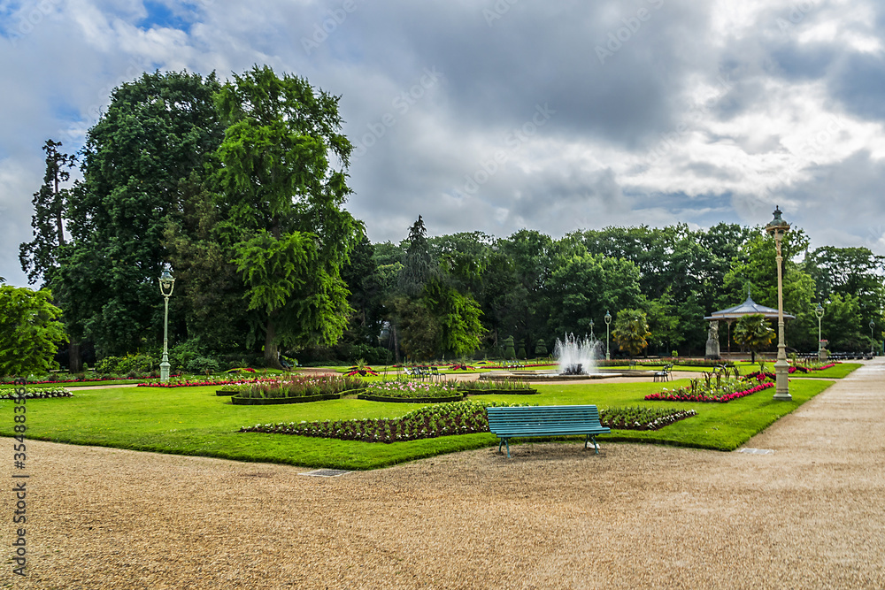 Thabor park (Le parc du Thabor) in Rennes - one of finest examples of ...