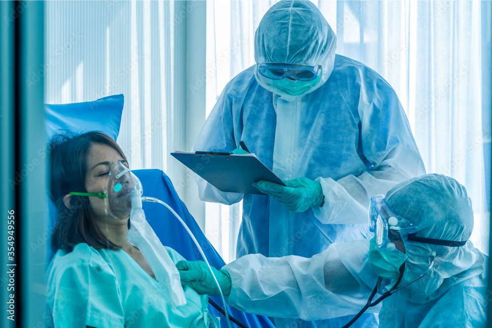 Covid's containment room 19. Corona virus specialist Wear an infection ...