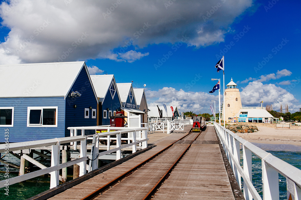 Busselton Jetty houses, the Busselton jetty is the longest wooden jetty ...