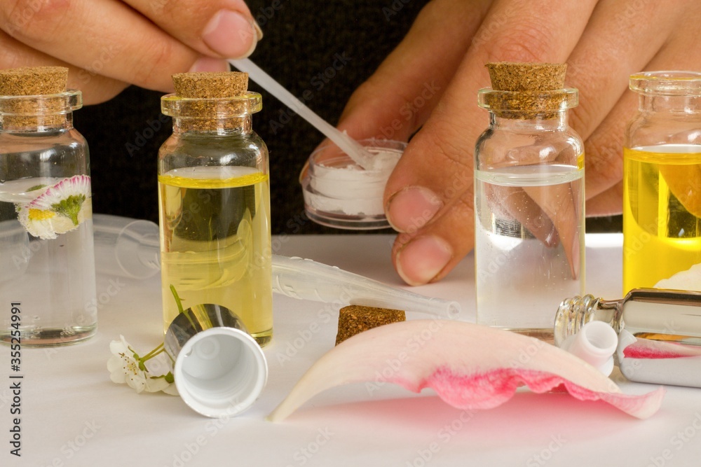 Foto de Beautiful and useful photo of a woman who makes homemade ...