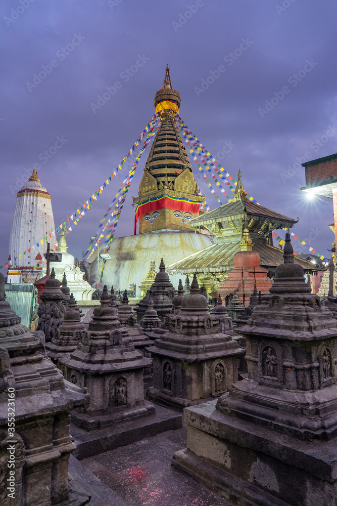 Fotka „Swayambhunath (monkey temple) stupa on sunset Kathmandu, Nepal ...