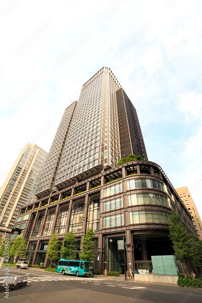 Chiyoda, Tokyo, Japan - Shin-Marunouchi Building: Shin Marunouchi ...
