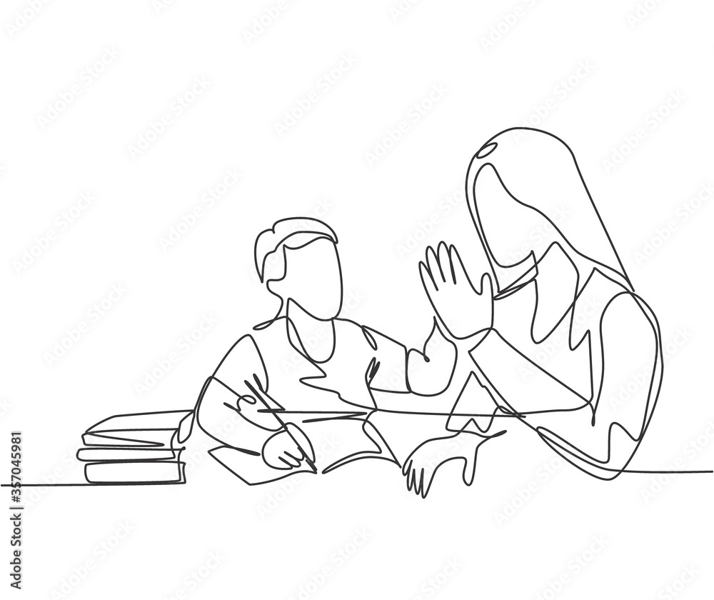 One single line drawing of young happy mother accompany her kid ...