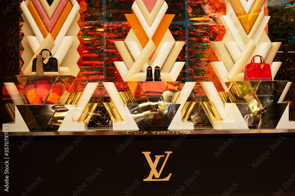 PARIS, FRANCE - May 24 : Louis Vuitton window display shop in Champ ...