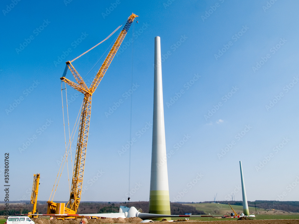 liebherr LG 1550 mobile crane operated by prangl building up a wind ...