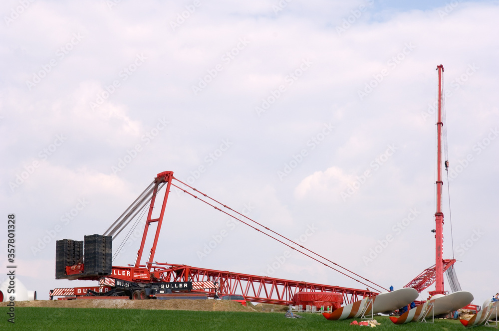 liebherr lg 1550 mobile crane operated by buller building an enercon ...