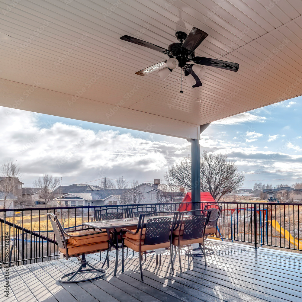 Outdoor Restaurant Ceiling Fans | Shelly Lighting