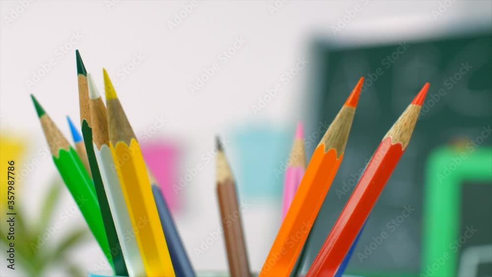 Vidéo Stock A collection of different multicolored school pencils used ...