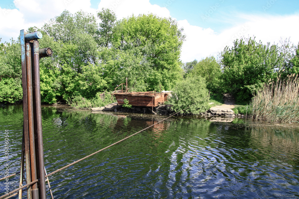 River crossing from one bank to another along a cable. Means of ...