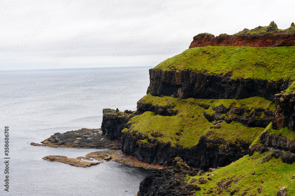 Foto de Nature of the Giant's Causeway and Causeway Coast, the result ...