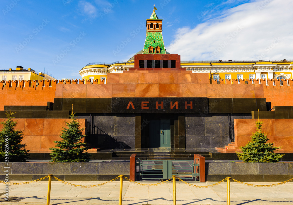 It's Lenin's Mausoleum also known as Lenin's Tomb, situated in Red ...
