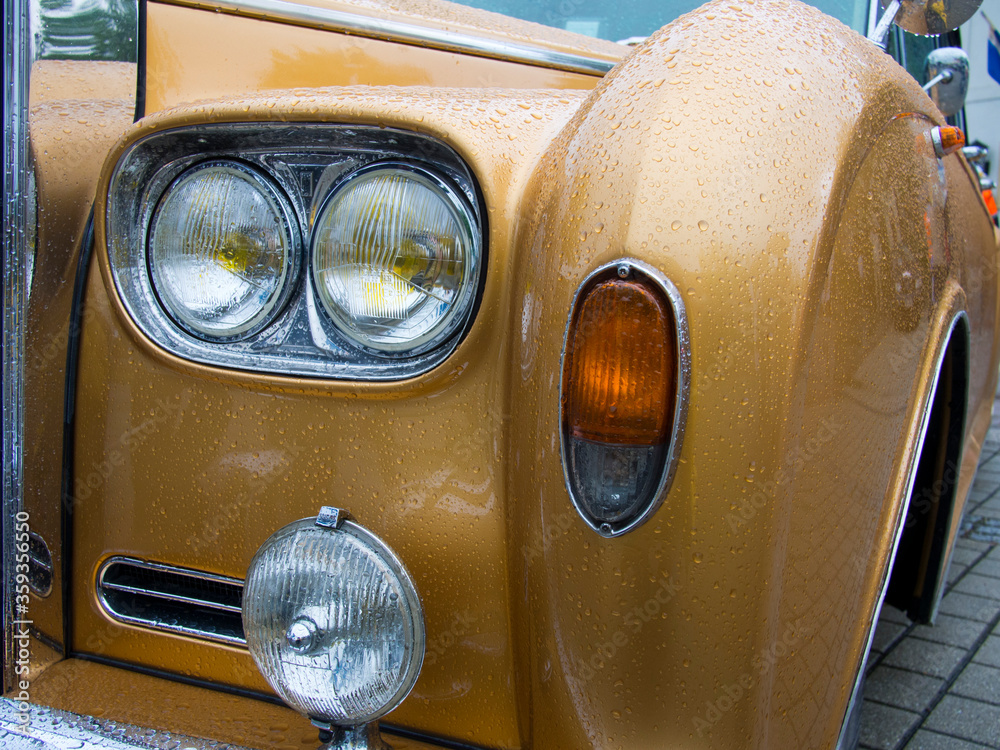 Headlights of a Rolls-Royce Phantom V, former car of austrian painter ...