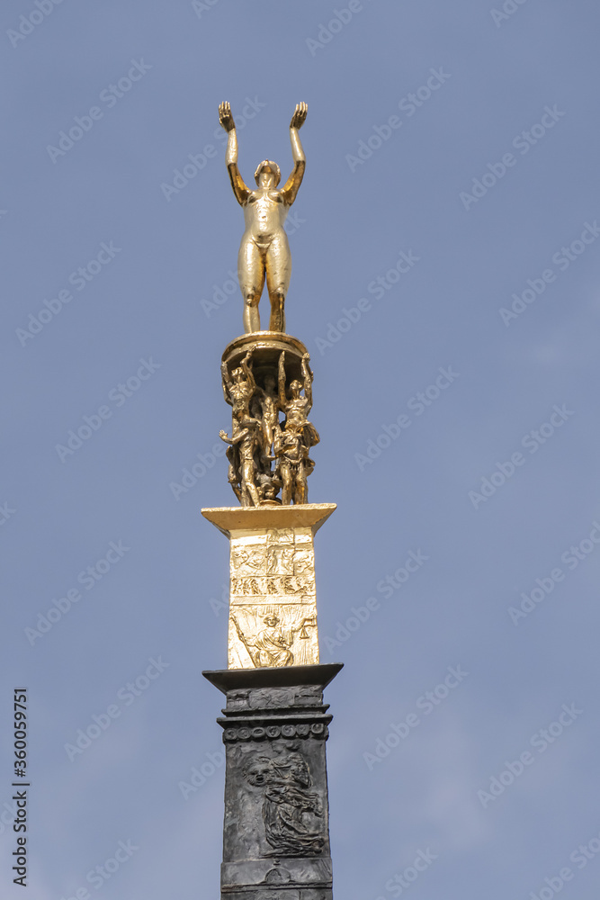 Fotka „Monument of Human Rights (Monument des Droits de l'Homme, 1989 ...