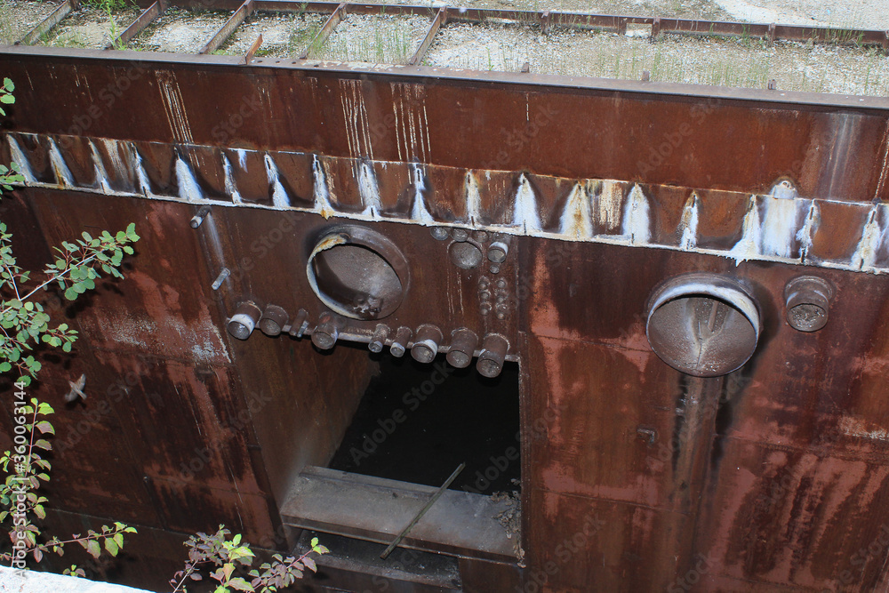 Incredible Cold War era building. 60 meter underground shelter. The ...