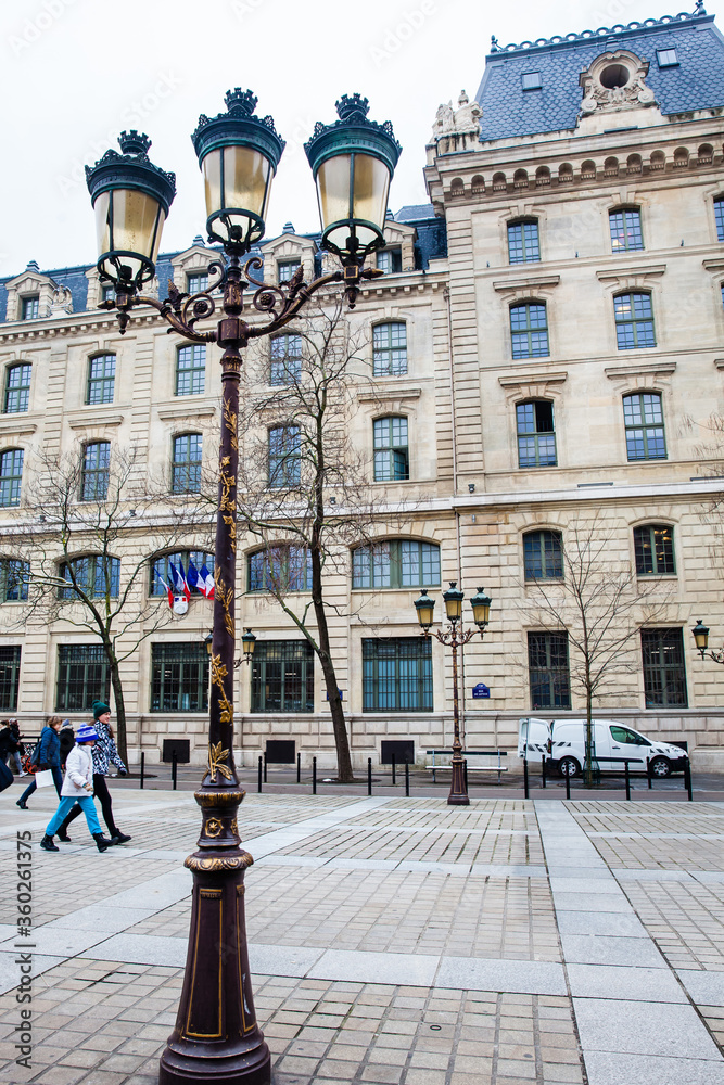 Square Louis Lepine and building of the Registry of the Paris ...