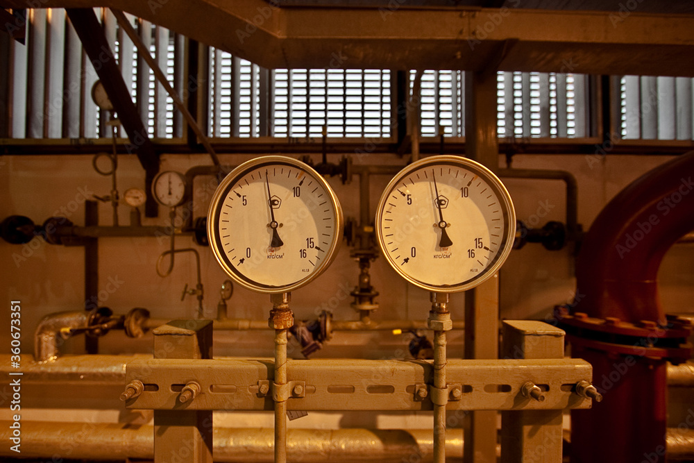 Pressure gauges for measuring pressure in process pipes. Pressure ...