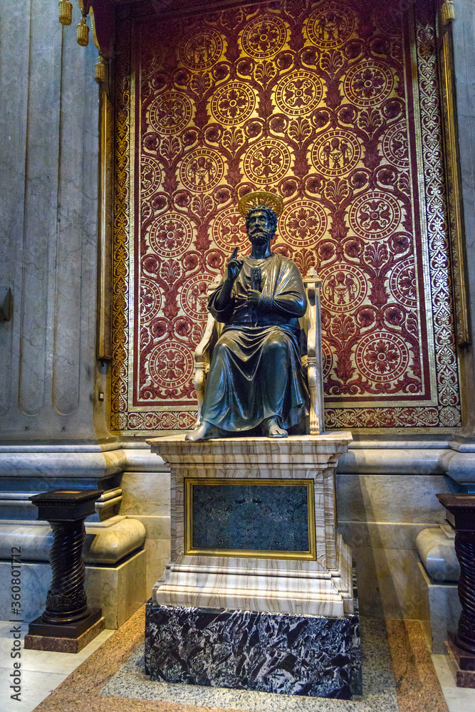Bronze statue of Saint Peter attributed to Arnolfo di Cambio. Interior ...