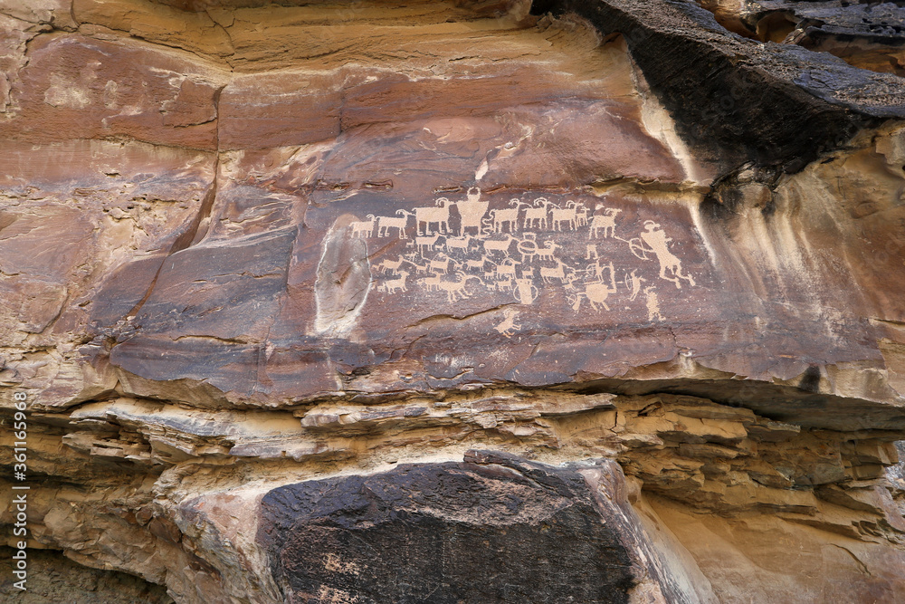 Ancient Native American Indian rock art petroglyph great hunt panel ...