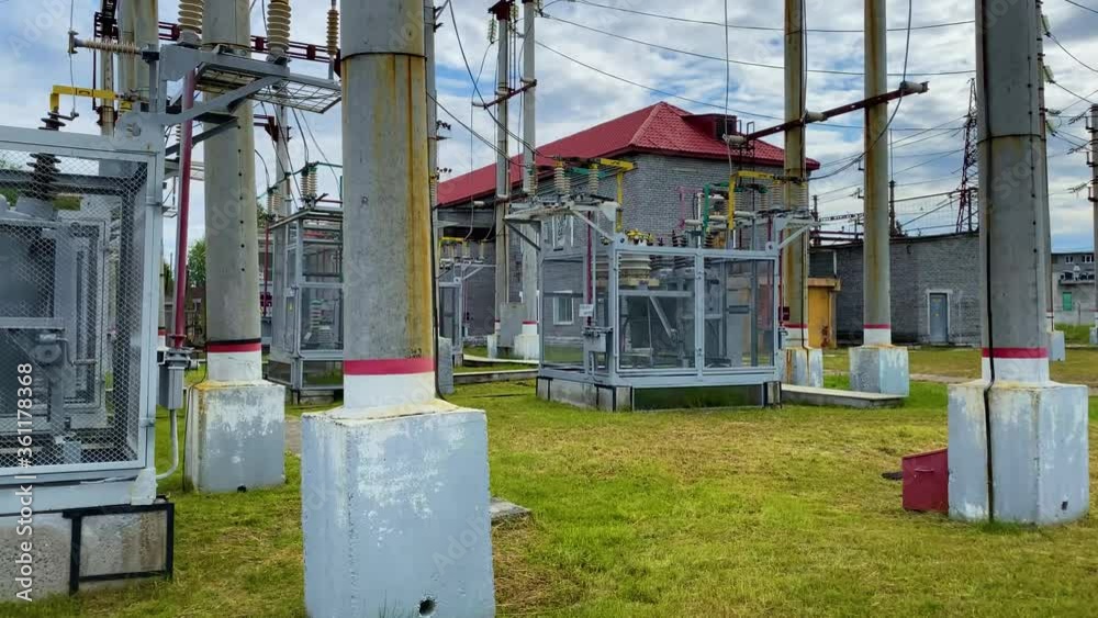 Open switchgear at step-down AC substation vídeo do Stock | Adobe Stock