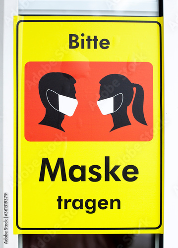 Schild Maske tragen, Maskenpflicht wegen Coronavirus, Deutschland ...