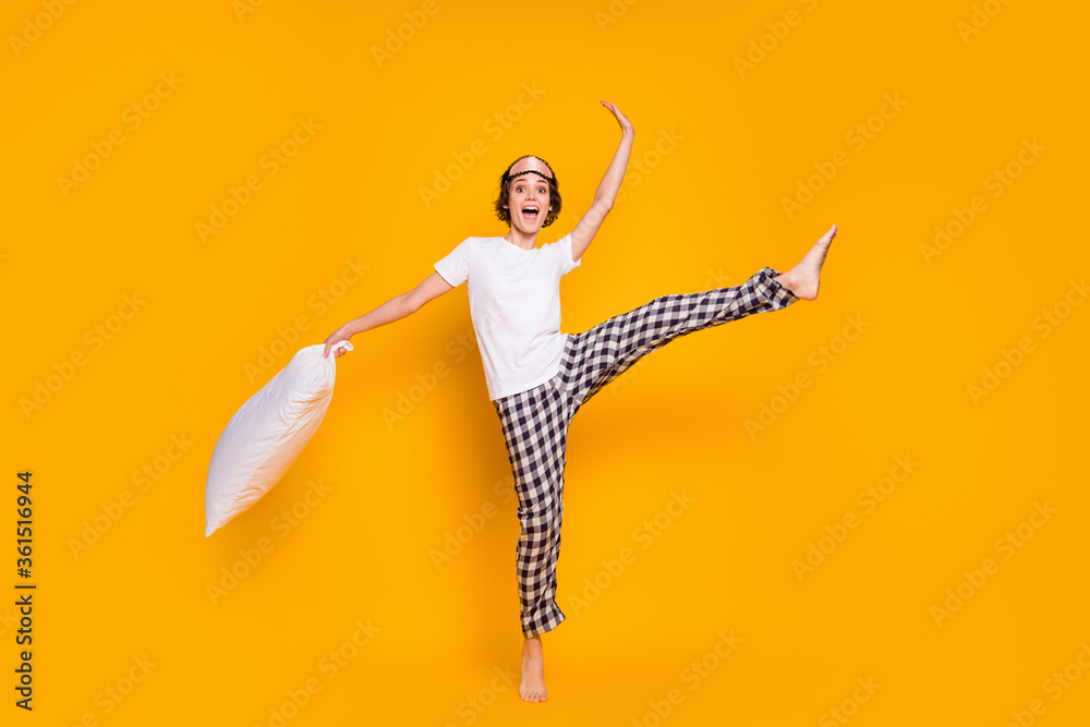 Full body photo of cheerful lady hold big pillow wake up playful mood ...