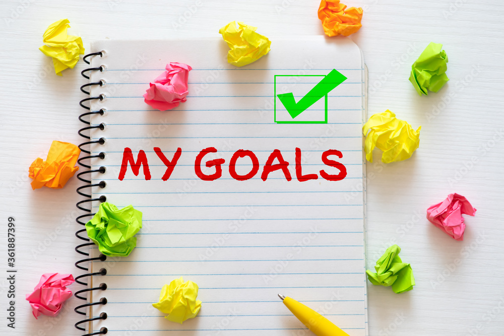 My goals list with empty checkboxes on a corkboard Stock Photo | Adobe ...