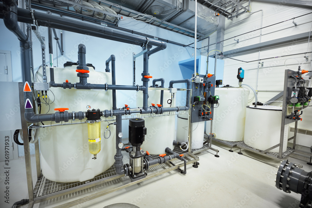 Water quality control unit on a reverse osmosis water treatment city ...