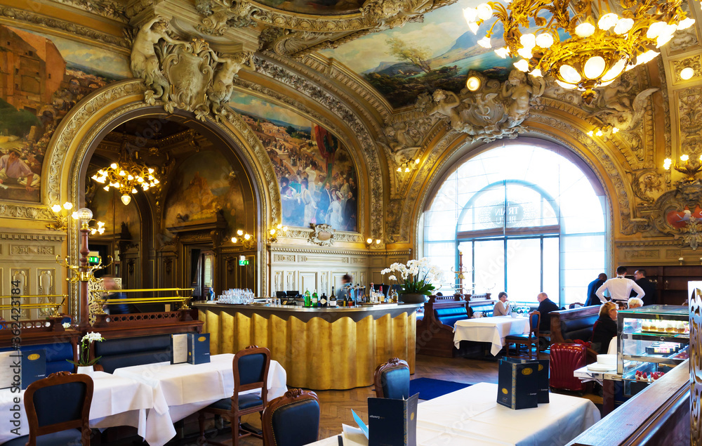 Paris,France-March 25, 2017: The famous gastronomic restaurant Le train ...