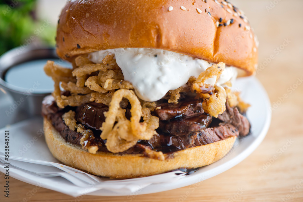 Fotografia do Stock: Roast Beef Sandwich. Classic Traditional american ...