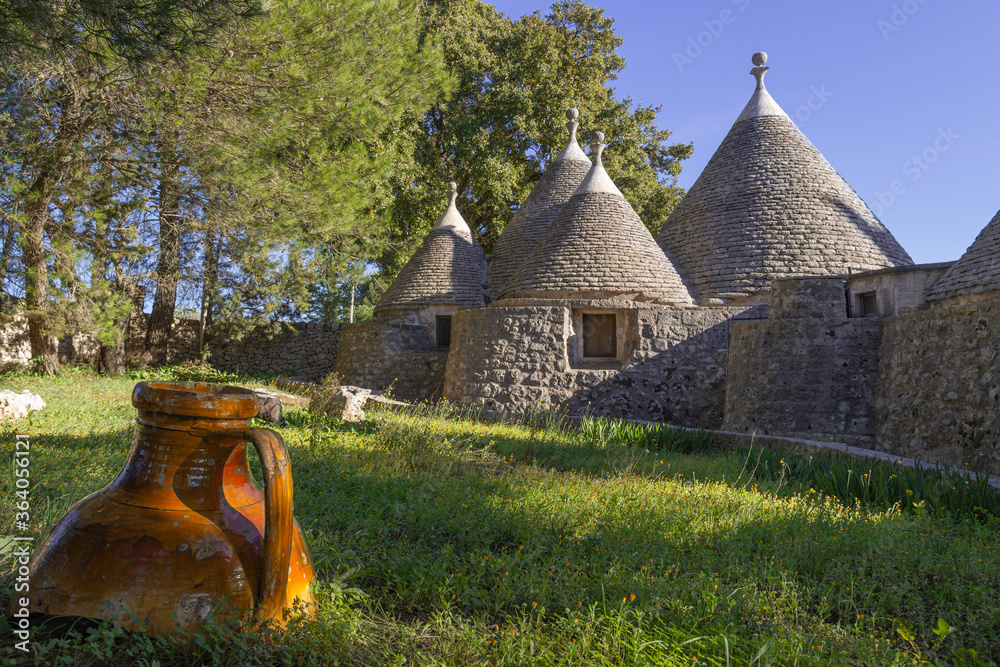 Fotografia do Stock: Trulli houses situated in territory of Valle d ...