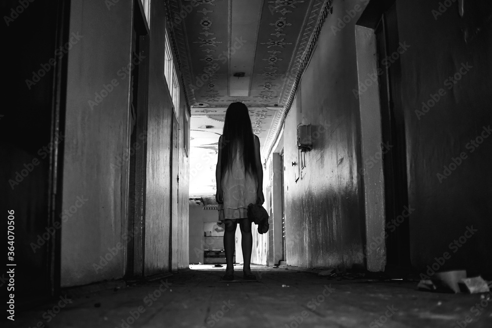 Creepy Little Girl In Hallway
