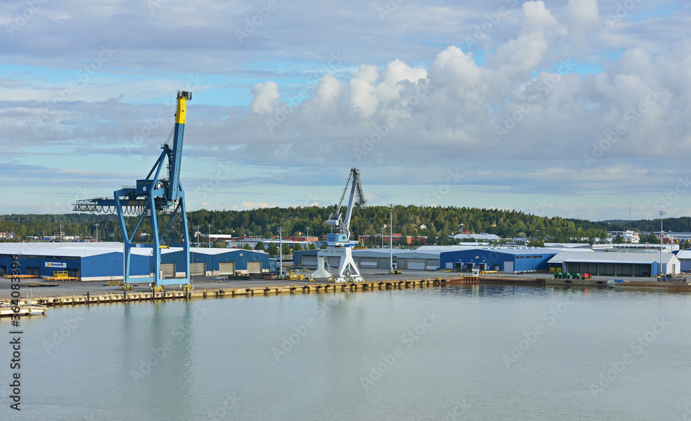 Foto de Port of Turku is one of most important unit load ports in ...