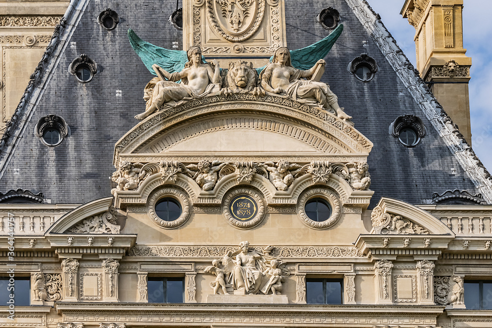 Paris Louvre buildings: Museum of Decorative Art (created in 1882 ...
