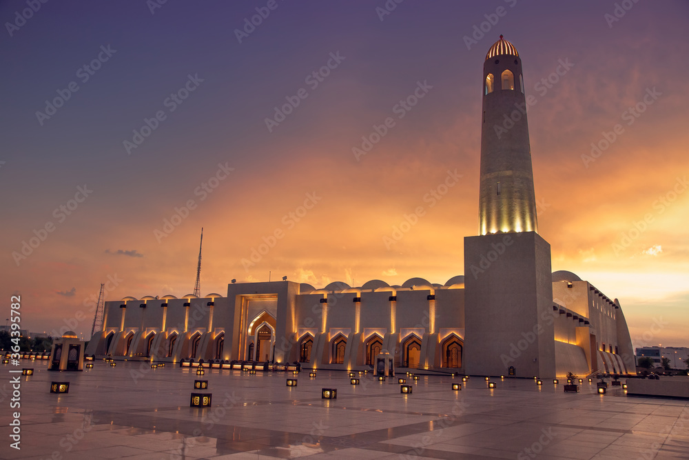Beautiful sunset at Grand Mosque Imam Abdul Wahab Doha. Stock Photo ...
