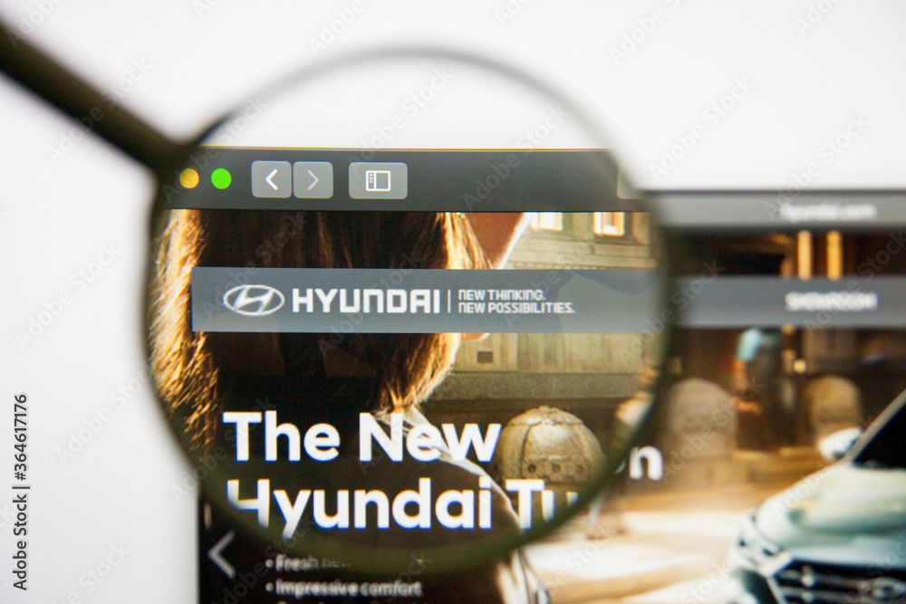 Los Angeles, California, USA - 14 February 2019: Hyundai Motor website ...